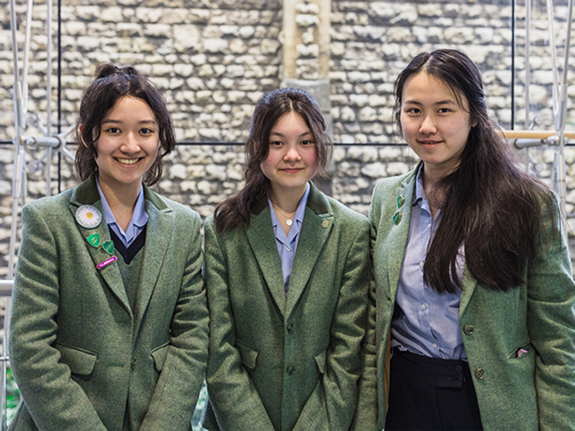 Cheltenham Ladies’ College pupils' experiments are being launched into ...