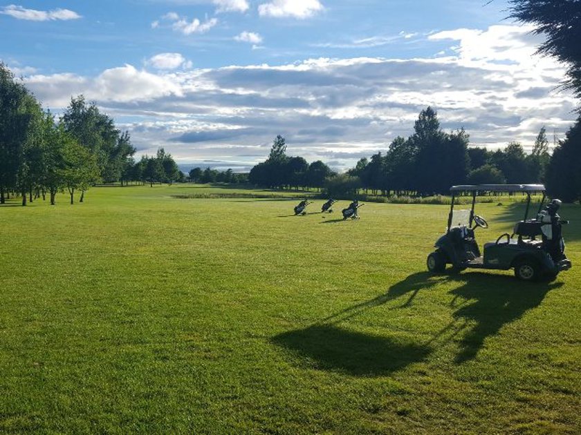 Brickhampton Court Golf Complex pro-lesson review