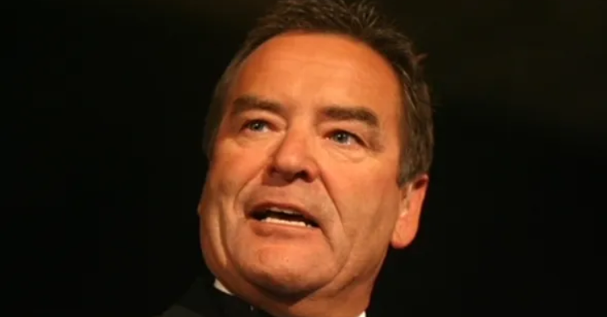 Here's how you can dine with sports broadcasting legend Jeff Stelling ...