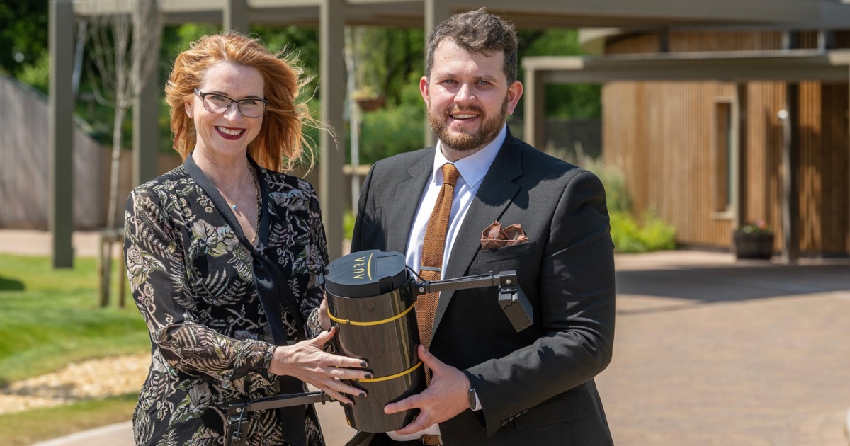 A new service scattering ashes in space has been launched in the Forest ...