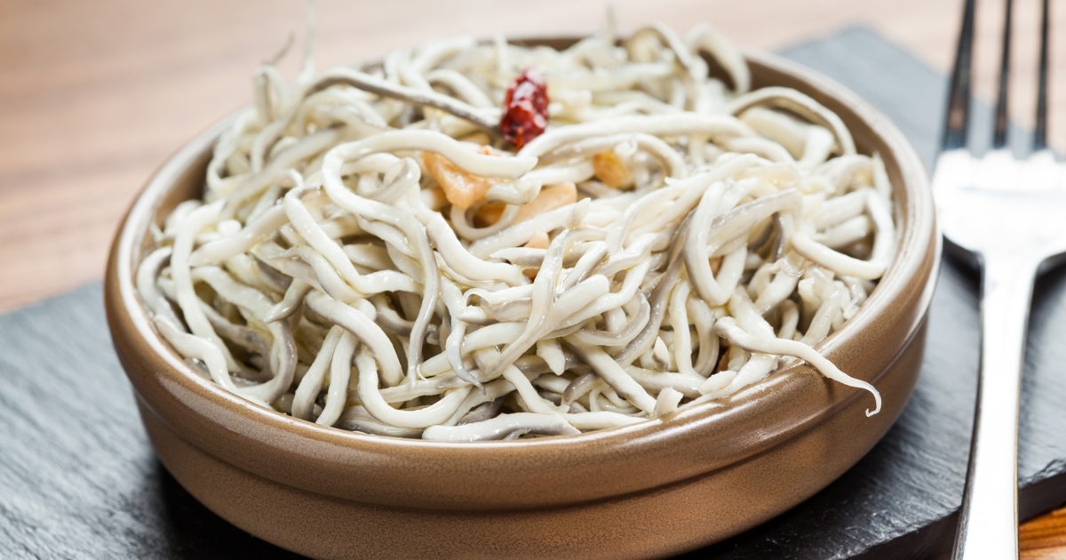 Gloucestershire's annual elver eating competition reels in competitors ...