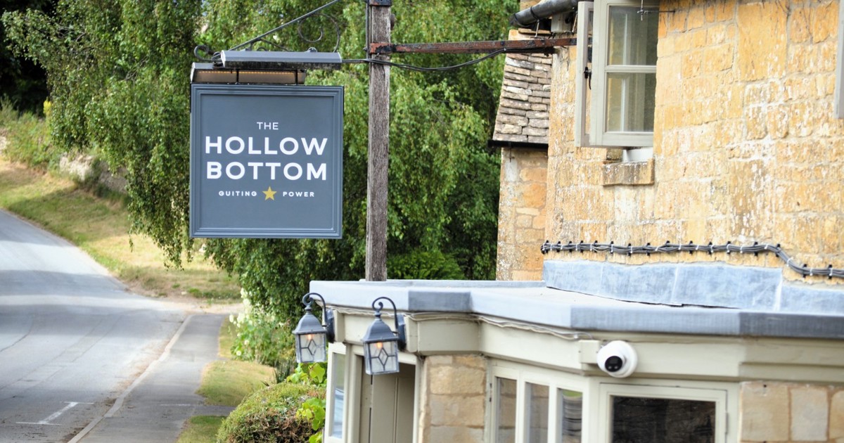 First look Inside revamped horse racing hotspot The Hollow Bottom pub ...