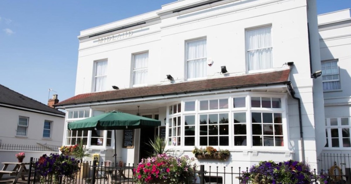 Victorian pub in Cheltenham transformed into haven for pizza lovers